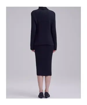 Issey Miyake Hatching Pleats