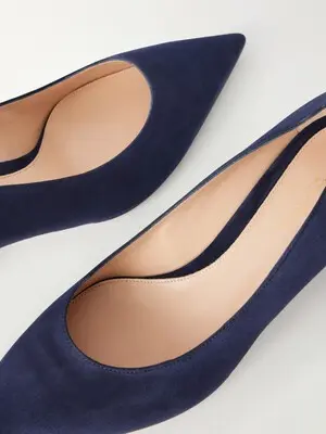 GIANVITO ROSSI Suede Pumps