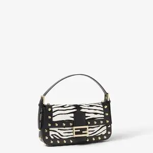 Fendi Baguette® 26424