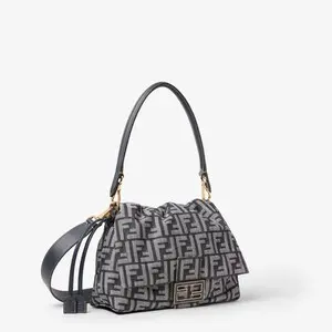 Fendi Mamma Baguette Medium