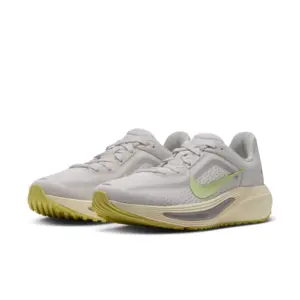Nike Quest Road Running Shoes