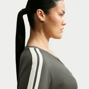 Nike Skims Stretch Knit V-neck Short-sleeve Top