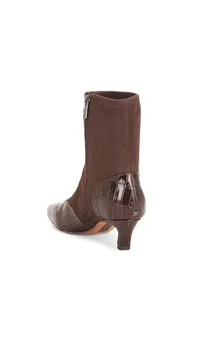 Sam Edelman Pammy Boot In Chocolate