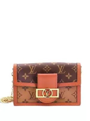 LOUIS VUITTON Dauphine Chain Wallet Reverse Monogram Canvas Clutch Bag - Brown