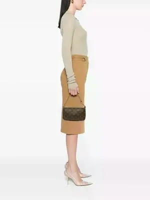LOUIS VUITTON 1999 Monogram Pochette Accessoires Shoulder Bag