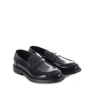 DOUCAL'S Round-toe Loafers