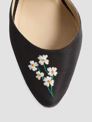 Valentino Garavani Hi Dolly Fabric 105mm Pumps With Floral Embroidery