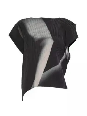 Issey Miyake Pleated Asymmetric-hem Blouse - Black