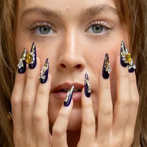 3H NAILS Empire Goldlong Stiletto Press-on Nails