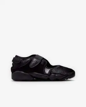 Nike Air Rift Sneakers - Black