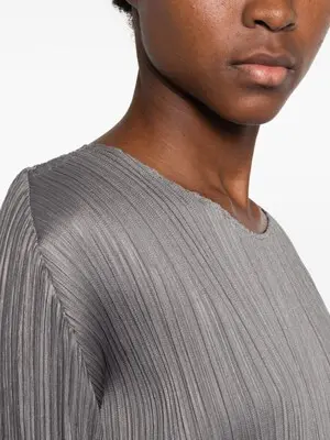Issey Miyake Pleated -tshirt