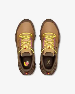 On Sky High Farm Cloudrock Low Wp Sneakers