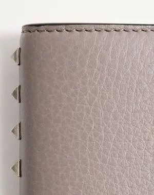 Valentino Garavani Rockstud Wallet In Grainy Calfskin