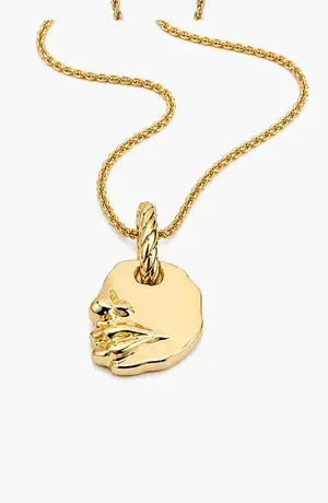 YOJ Chyia Pendant Necklace