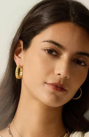 SATYA JEWELRY Circle Of Light Hoop Earrings