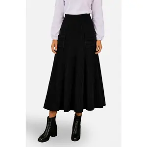 YUMI Knitted Midi Skirt - Black