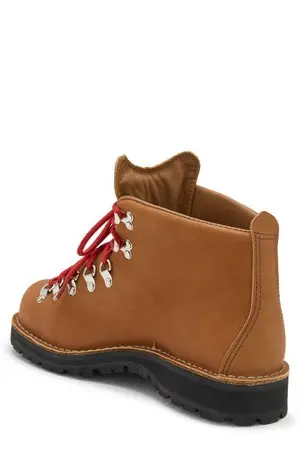 DANNER Mountain Light Cascade Leather Boot