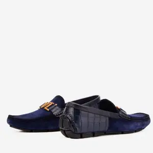 VINCI LEATHER SHOES The Lucento Suede Driver Loafer