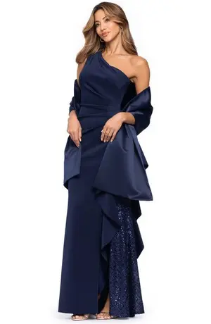 XSCAPE EVENINGS Satin Shawl