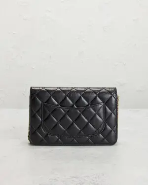 FWRD RENEW Chanel Lambskin 2.55 Reissue Wallet On Chain