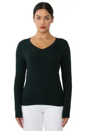 JENNIE LIU Classic V-neck Cashmere Sweater Pine
