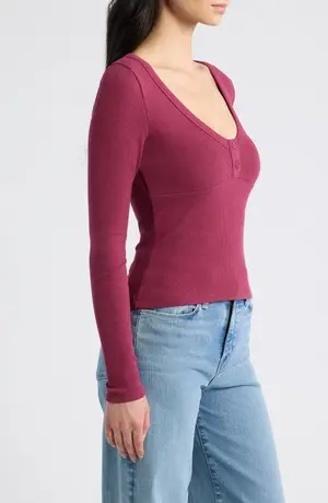 HELLO MOLLY Luxe Rib V-neck Button Top