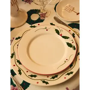 ANNA + NINA Holly Earthenware Dinner Plate