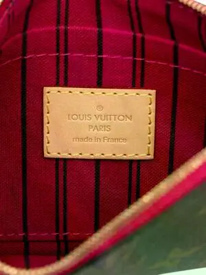 LOUIS VUITTON 2015 Monogram Neverfull Mm Pouch
