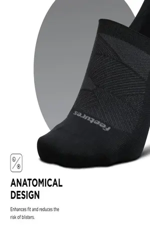 FEETURES Elite Ultra Light Invisible Sock - Black