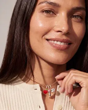 ALEX AND ANI Teacher's Pet Cluster Pendant - Silver