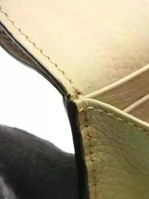 Gucci 2010s Gg Marmont Bi-fold Wallet - Neutrals