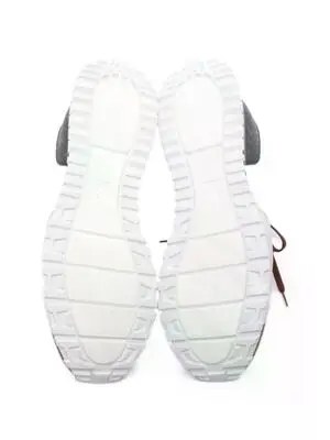 LOUIS VUITTON 2022 Runaway Line Monogram Sneakers
