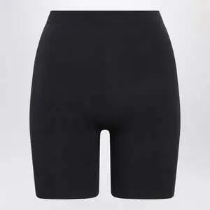 SKIMS Seamless Sculpt Mid-thigh Shaping Shorts