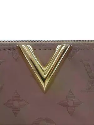 LOUIS VUITTON 2010-2026 Monogram Cuir Plume Very Tote Mm Satchel