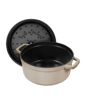 STAUB Round Cocotte - Beige