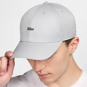 Nike Club Cap Structured Bill Cap