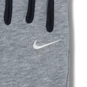Nike Studio Fleece Left Glove
