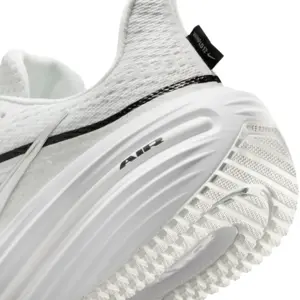 Nike Winflo 12 Road Running Shoes - White