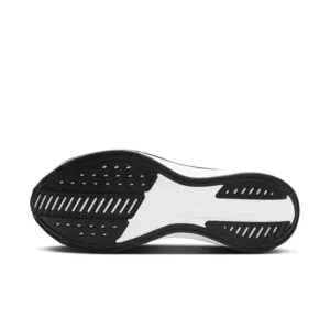 Nike Pegasus Plus 2 Road Running Shoes