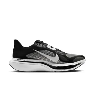 Nike Pegasus Plus 2 Road Running Shoes