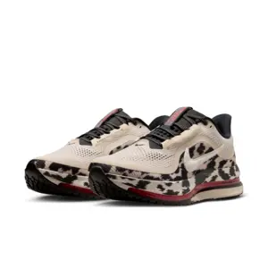 Nike Pegasus Premium Road Running Shoes