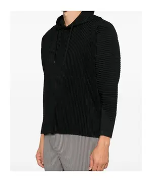 Issey Miyake Monthly Colors : October