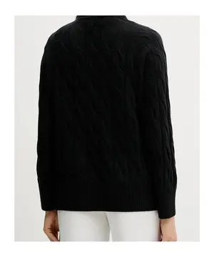 Tommy Hilfiger Long-sleeved Sweater