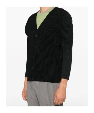 Issey Miyake Homme Plissé Buttoned V-neck Cardigan