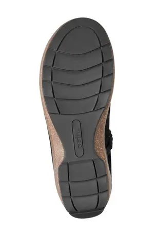 Earth Kattia Leather Clog With Faux Fur Trim - Blk01