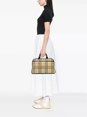 Burberry 2000-2017 House Check Coated Canvas Travel Bag - Neutrals