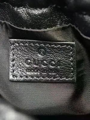 Gucci Blondie Quilted Leather Bucket Bag