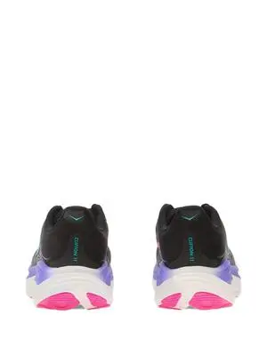HOKA® Clifton 11 Low-top Sneakers - Black
