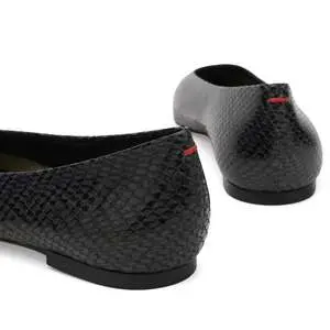 AeydĒ Ellie Snake Print Almond Toe Flats Shoes