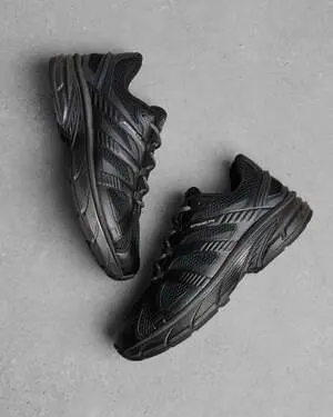 ANIMA Atomic Sneakers
